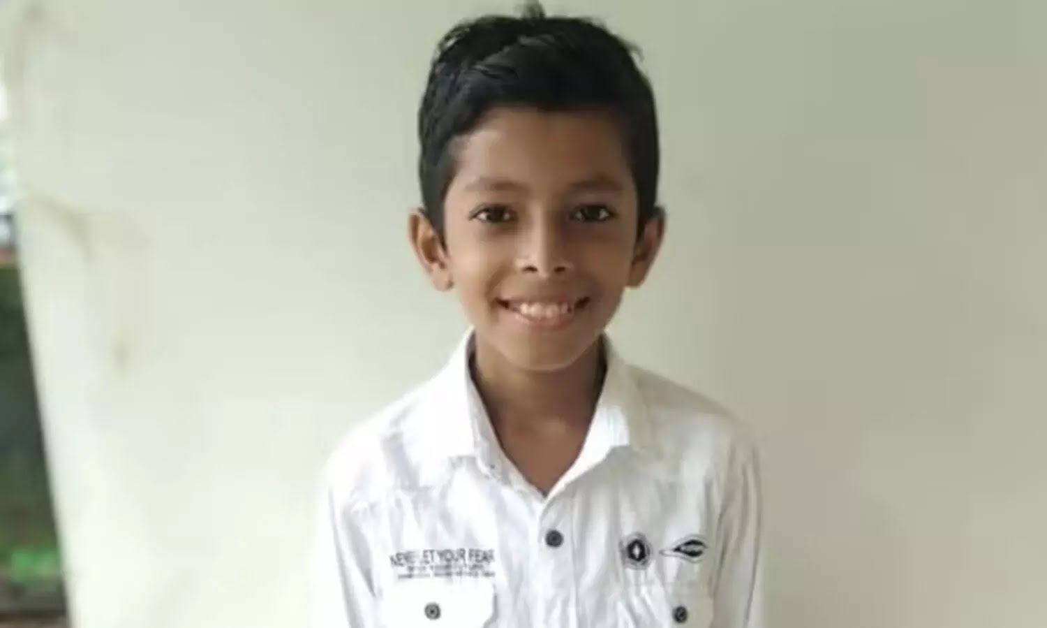 തത്തയെ പിടികൂടാൻ ശ്രമിക്കുന്നതിനിടെ തെങ്ങ് ദേഹത്ത് വീണ് ഏഴാം ...